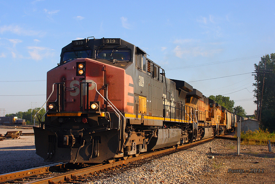 Southbound UP Loaded Grain Train